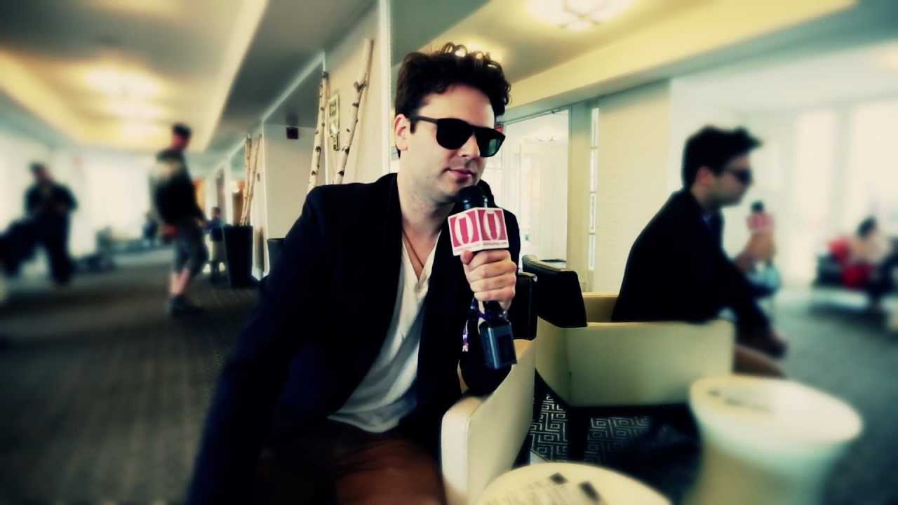 Outasight - Now Or Never (Bamboozle) [Live] - YouTube