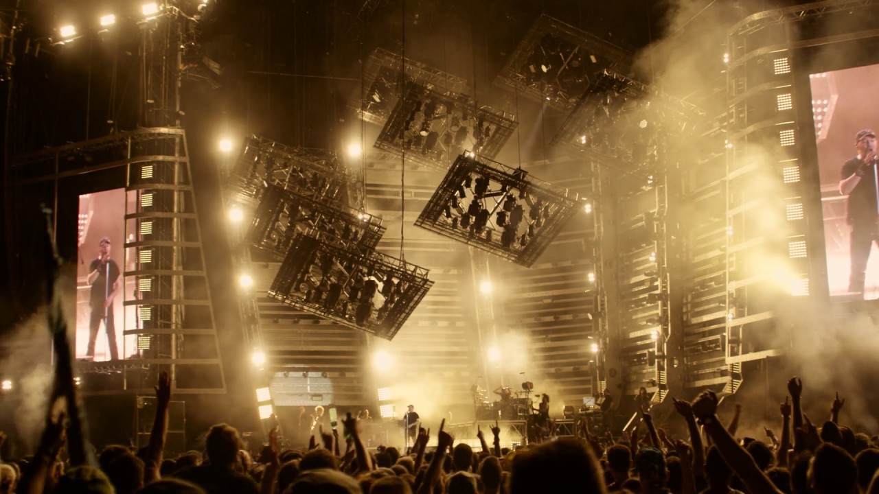 Trailer VR17 - YouTube