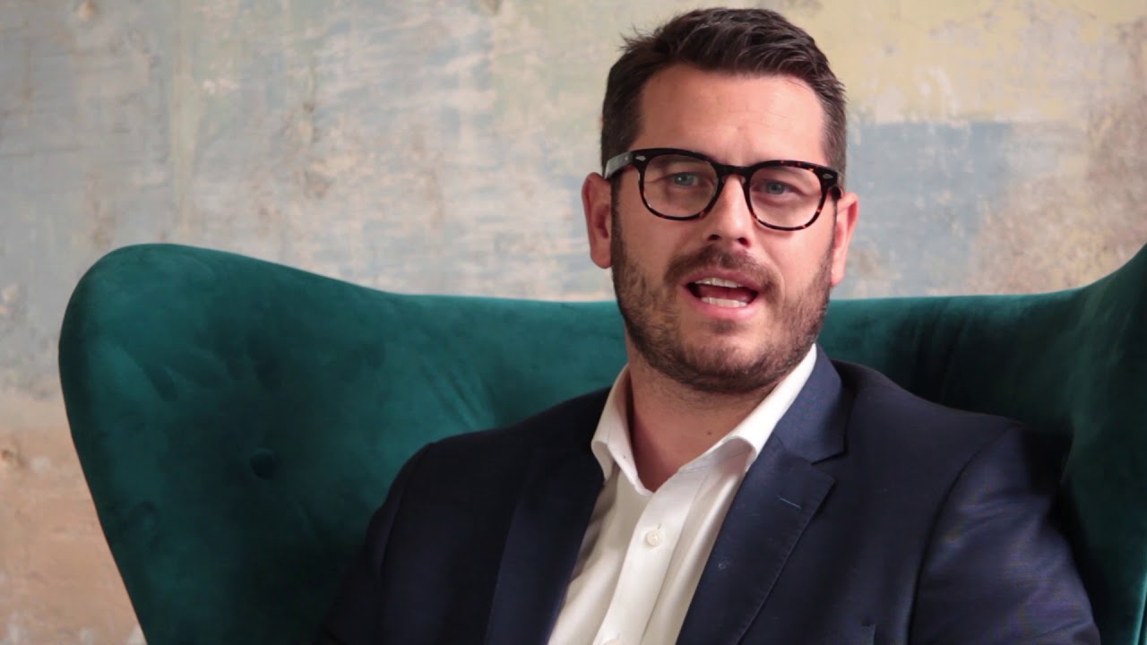 The benefits of using a mortgage broker - YouTube