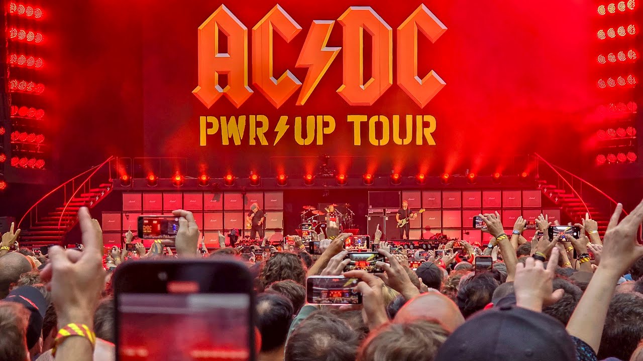 AC/DC Power Up Tour England Wembley 03/07/2024 - YouTube