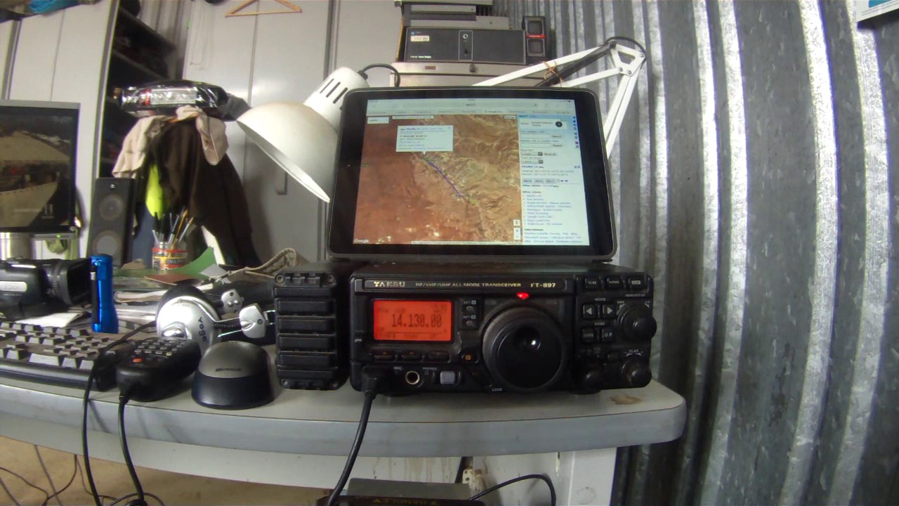 APRS tracking Dom's trip to Central Australia - YouTube