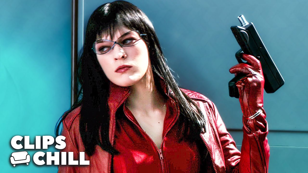 When Science meets Blades | Ultraviolet (Milla Jovovich) - YouTube