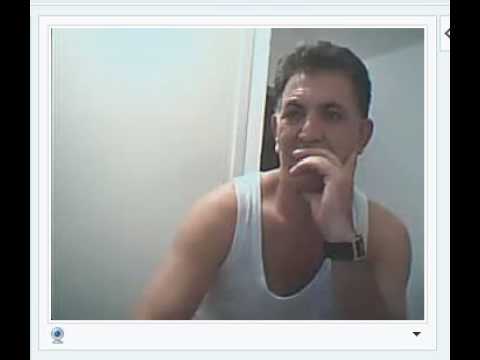 webcamda kız soymaya çalışanakosan@hotmail.coman en aptalııı