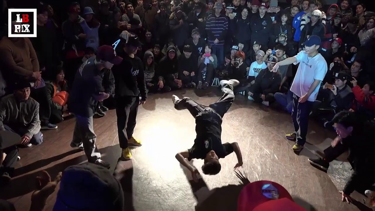 Bboy ZOOTY ZOOT VS Bboy MINGO (ROCKIN SENSATION vol.9)//who win? - YouTube