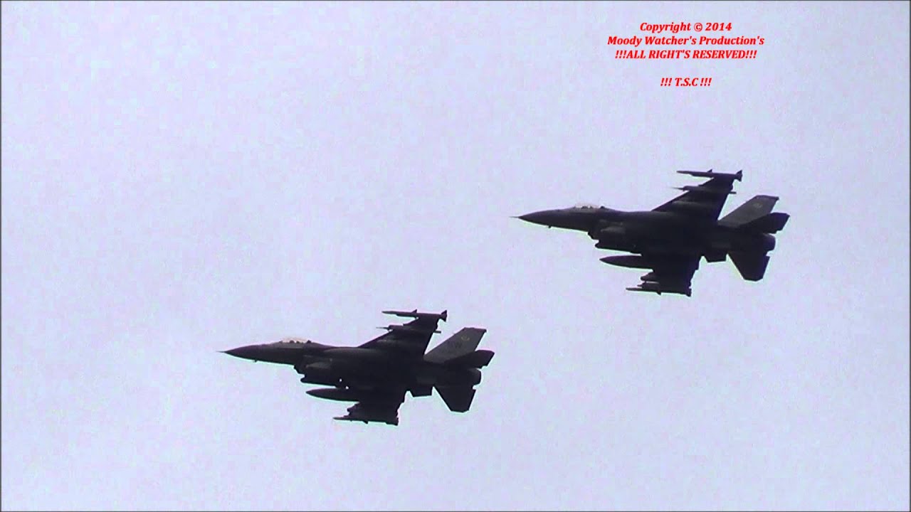 HD] Shaw A.F.B – Fighting Falcon's – F-16's on a 360 Overhead Approach ...