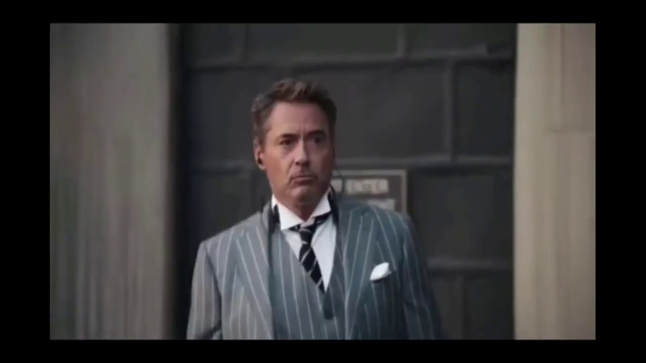 Robert Downey Jr. | Dancing | Cristal Dolphin - YouTube