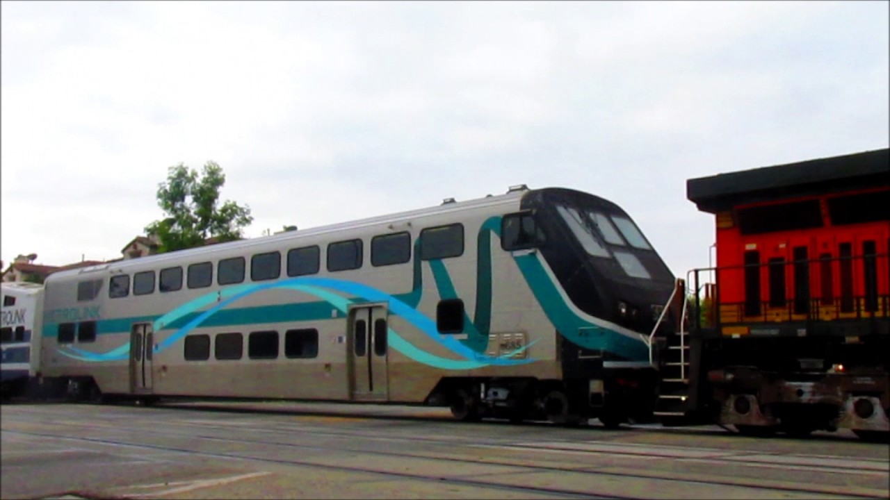 9/3,4 5/16 Trains during Labor Weekend in El Monte and Industry - YouTube