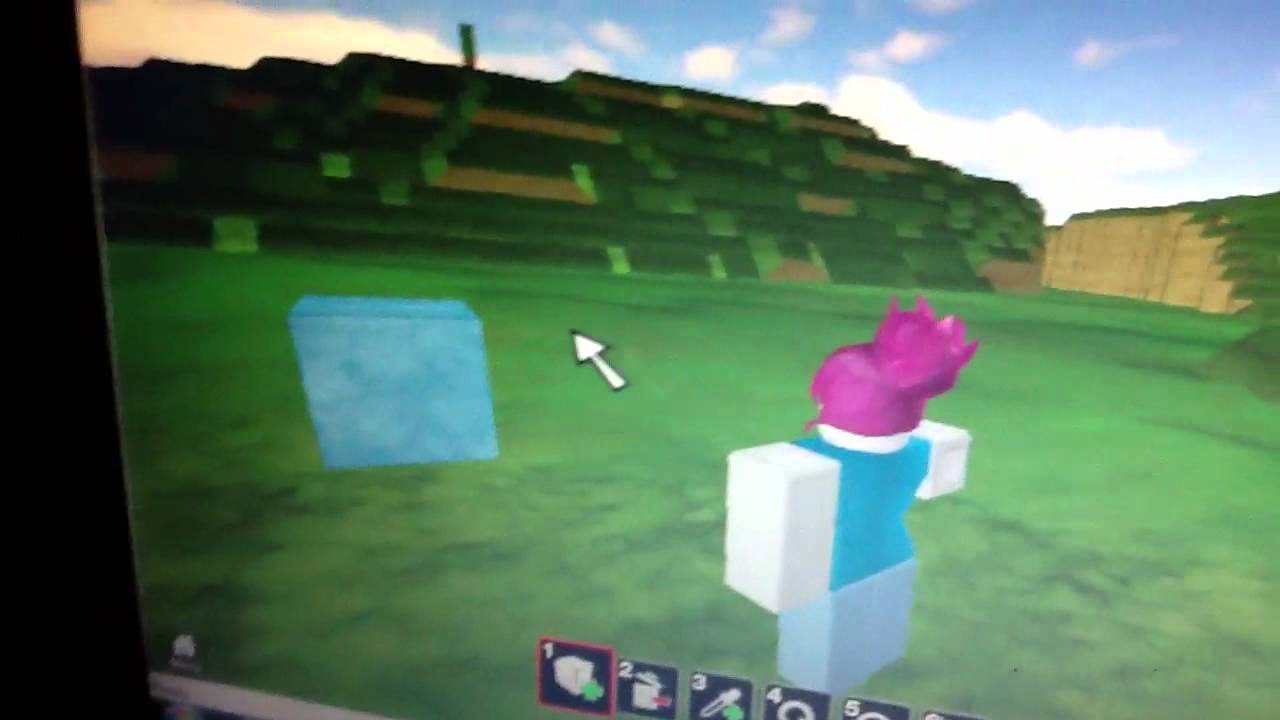 ROBLOX how to insert humanoid AND make bricks walkthroughab - YouTube