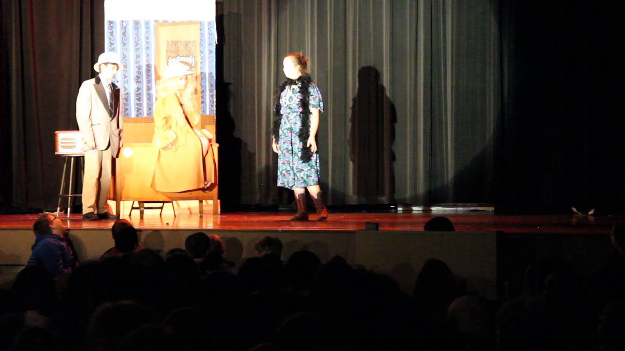 Annie Jr Rooster 2 - Jeffries - YouTube