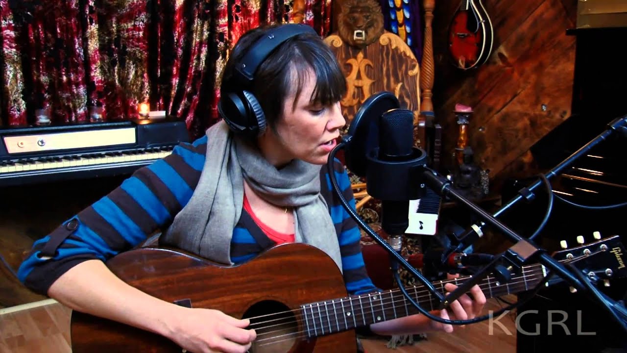 Inara George - Mistress (KGRL FPA Live Session) 1080p HD - YouTube