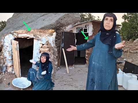 ❤️ Dağlarda Yalnız | Büyükanne Kış Gelmeden Önce Odun Deposu İnşa Edip Tamamladı ❄️🪵🏡