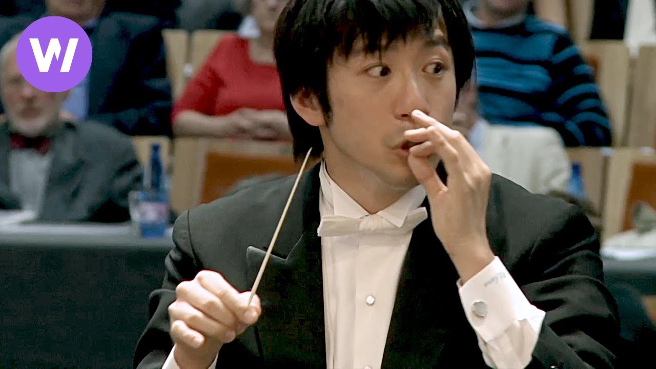 Who is the best conductor? A special competition on the art of ...