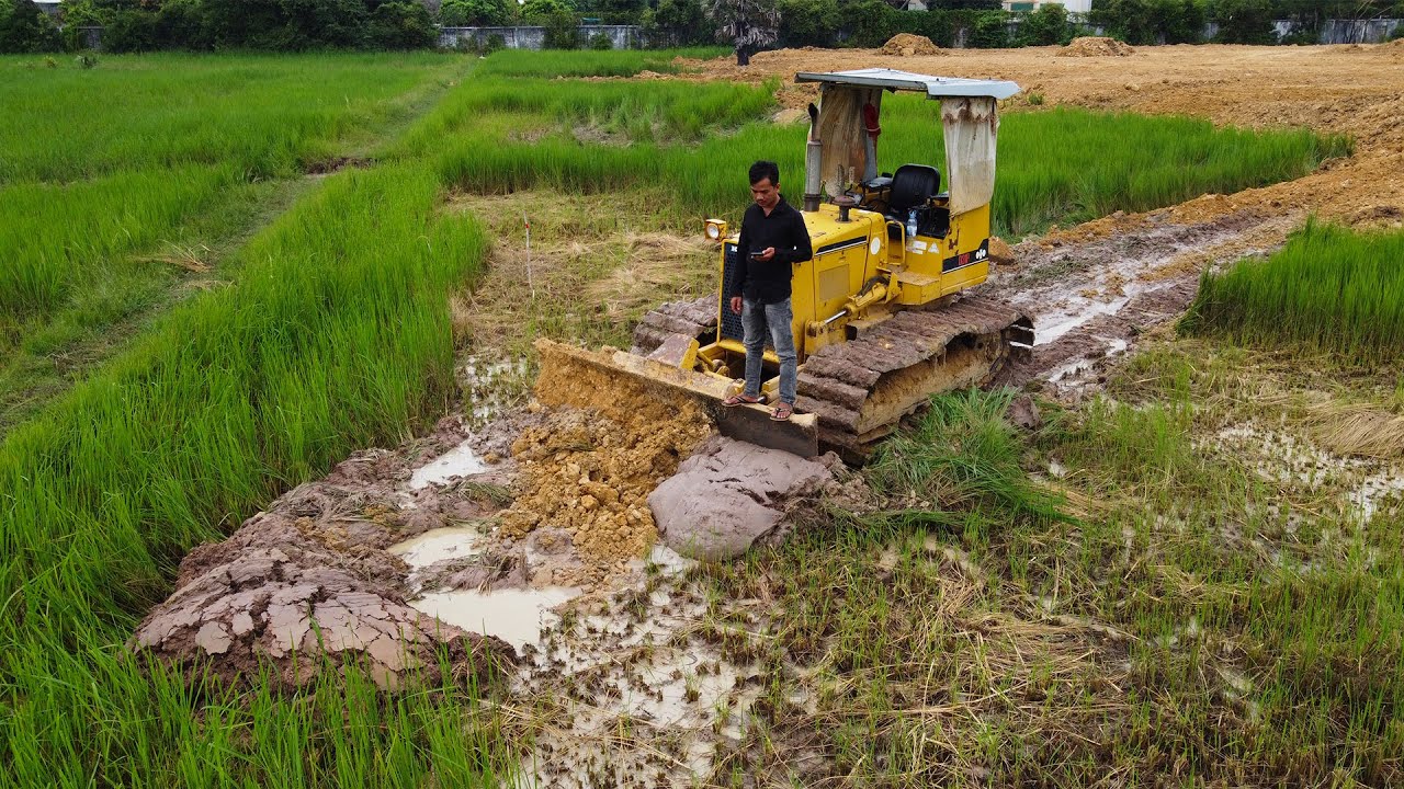 Mega Land Filling Project Using 2 Komatsu D3 Bulldozers & 5T Dump ...