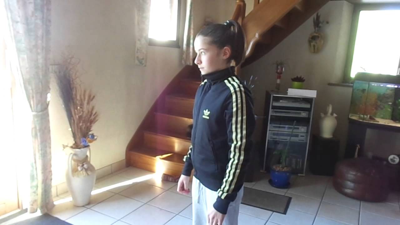 tuto pivot et saut gym - YouTube