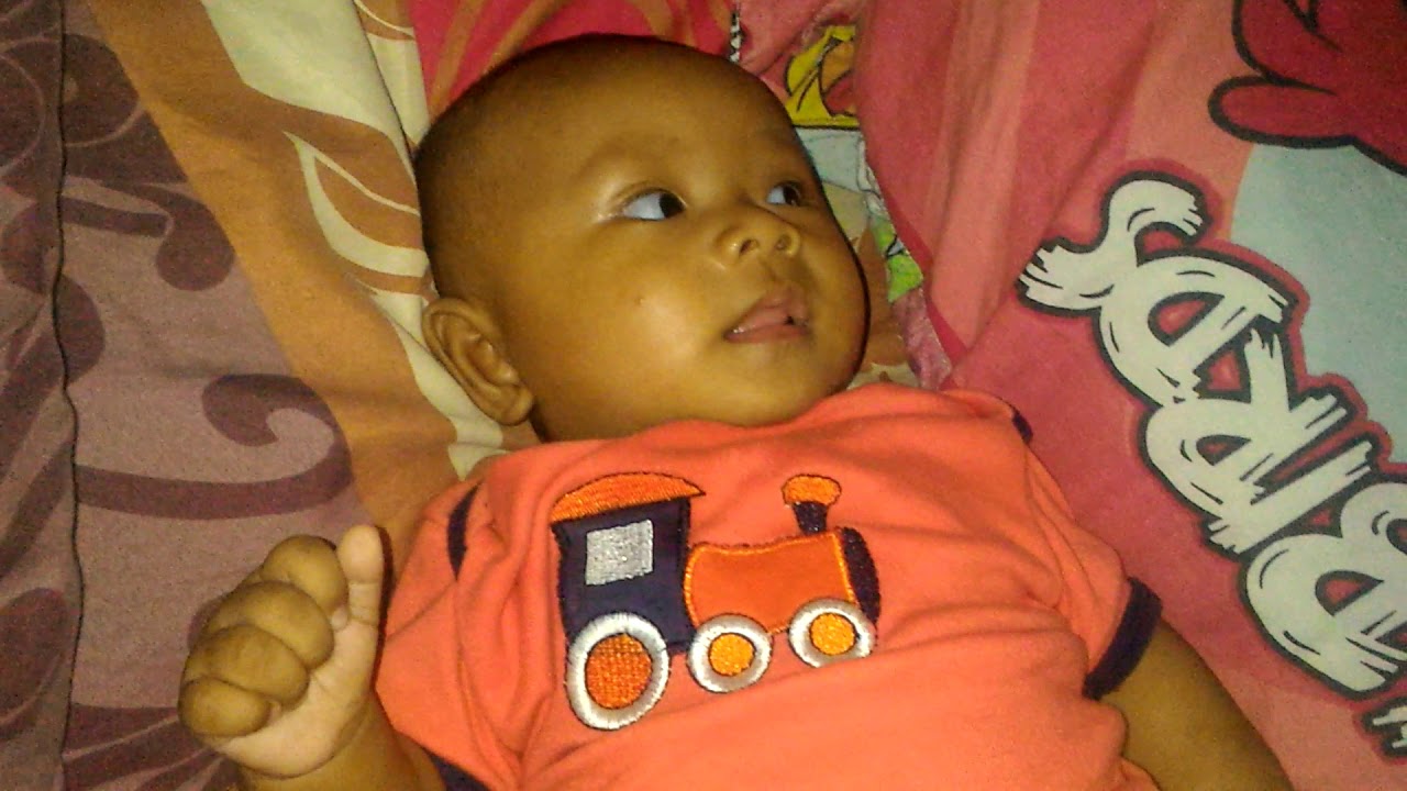 Dede salman alfarizi lagi di ajak ngobrol sama bidan maryati - YouTube