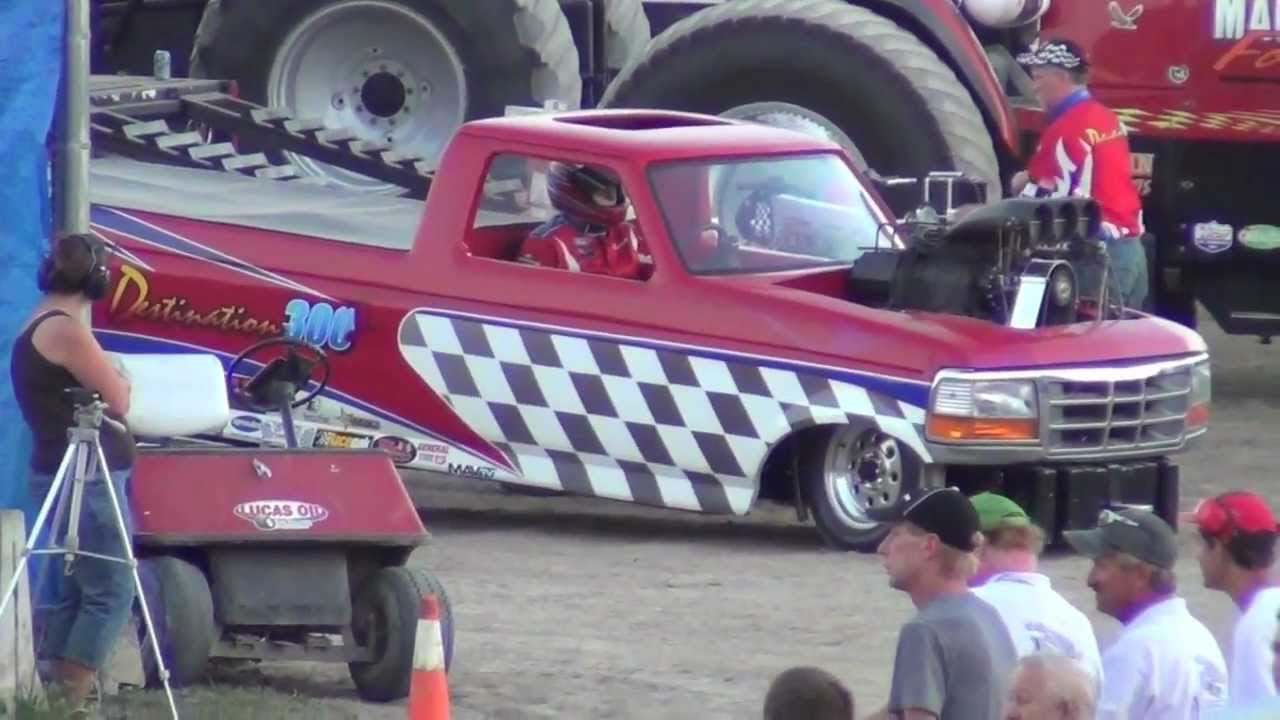 Two Wheel Drive Truck Pulling Columbia County Fair NY 2012 - YouTube