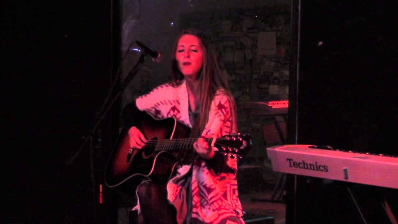 WTHS Live Arts 2015 - Little Do You Know cover - Jessie Rae - YouTube