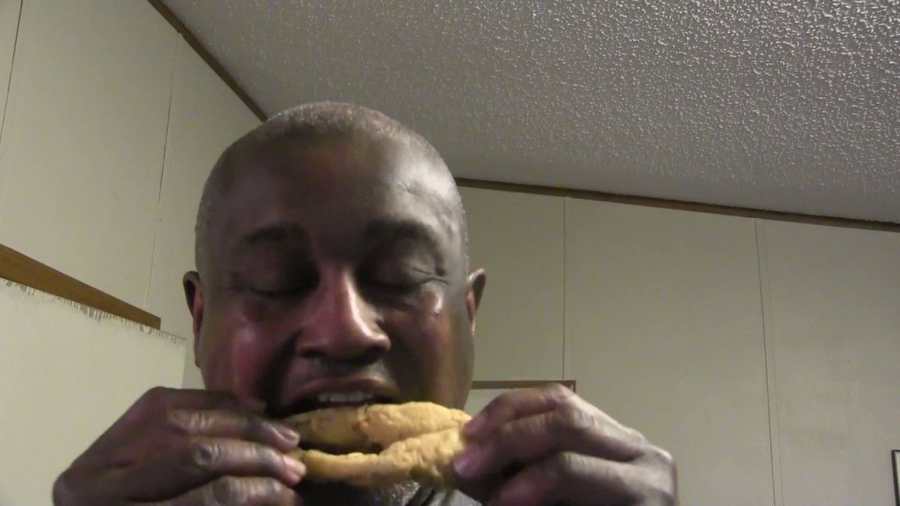 How to pan fry frog's leg's - YouTube