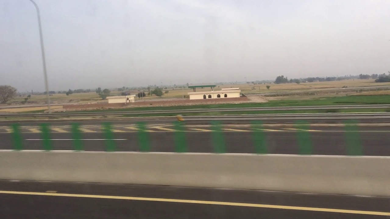 Multan to Lahore Motorway M3 M4 beautiful motorway designed - YouTube