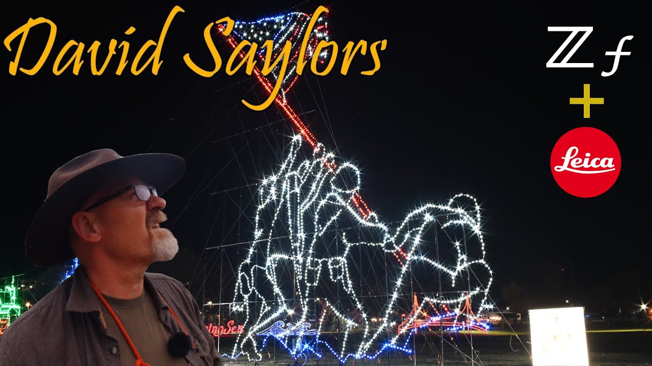 Pigeon Forge Tennessee Christmas Light Photography with a Vintage Leica Lens and a Nikon Zf ...