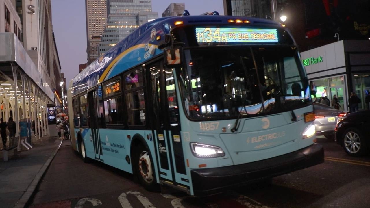 NYCT Bus: 2019 New Flyer XE60 #4957 on the M34A Select Bus Service at ...
