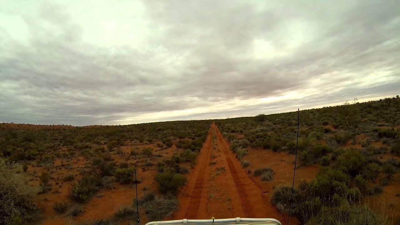 Video 351 - Simpson Desert - Rig Road to the French Line via Colson ...