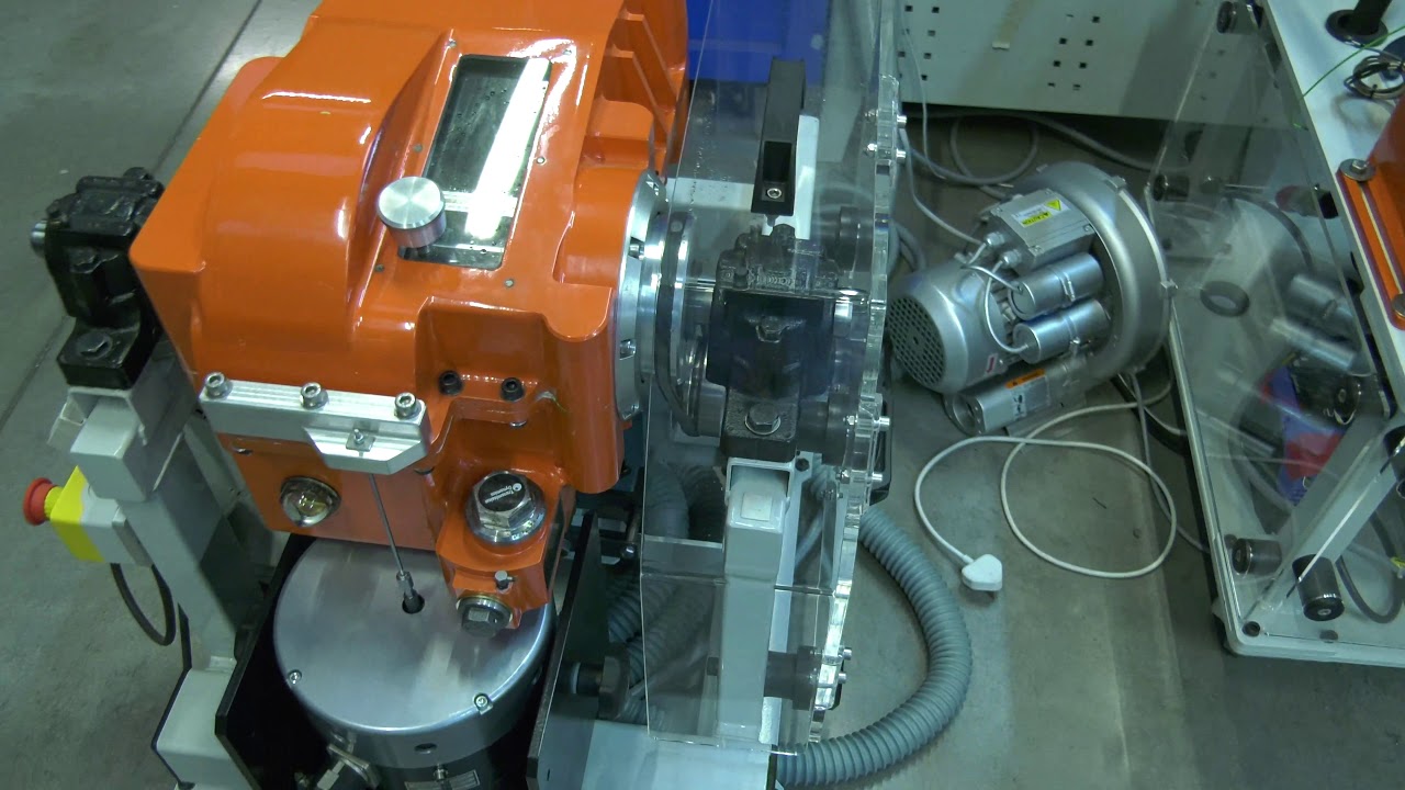 Rail Gearbox Smart Oil Plug - YouTube