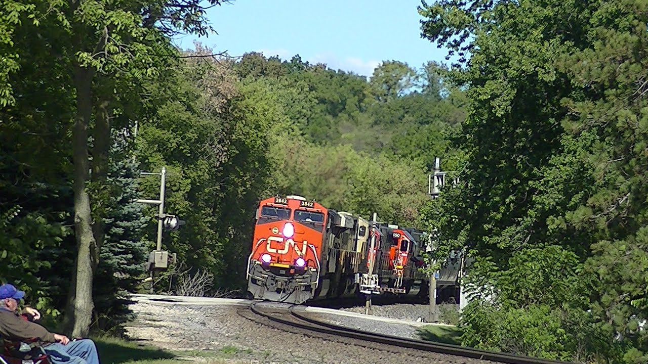 CN 3842 CN 3925 IC 9603 CN 5850 Southbound Manifest Slinger Wisconsin Near Rail camera 09-25 ...