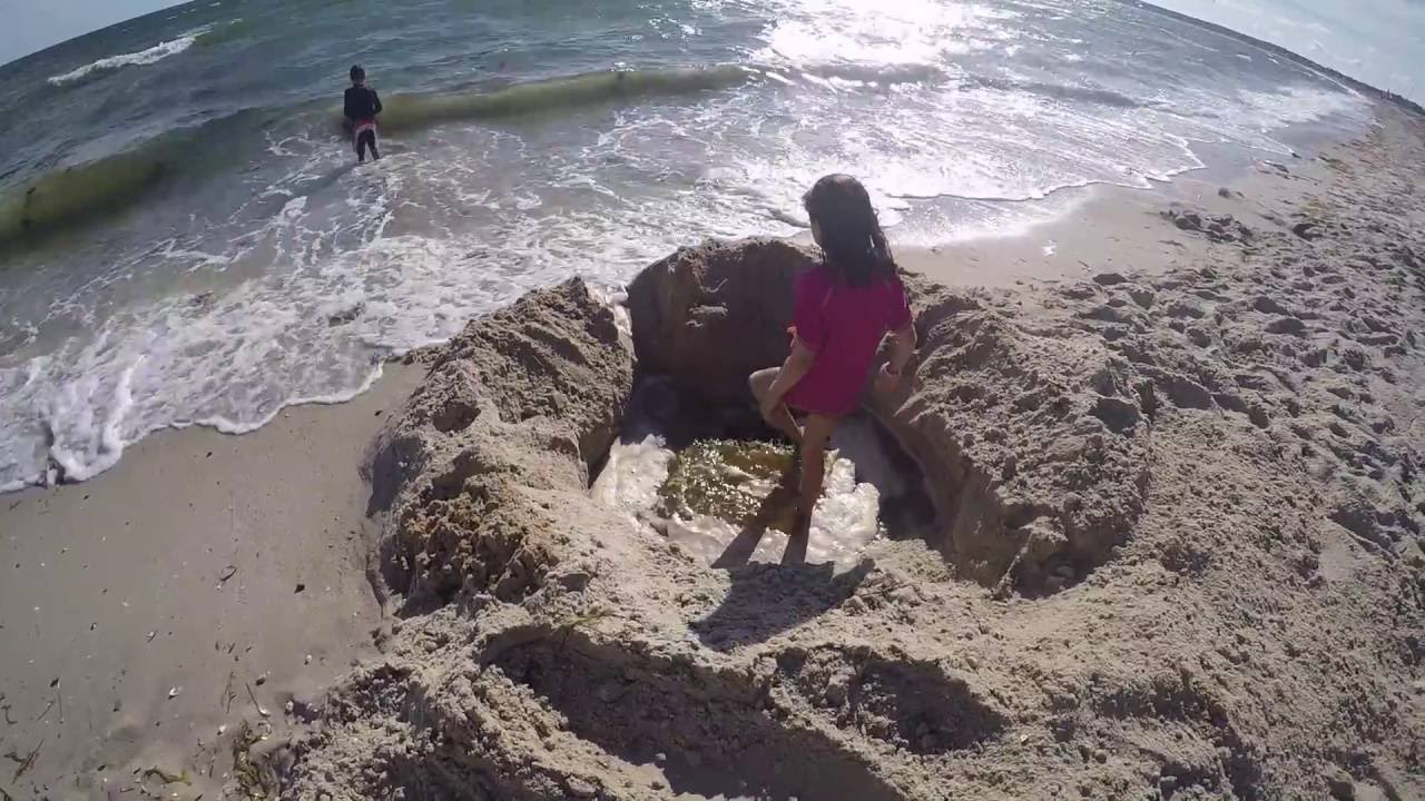 Building Sand Forts on Cape Cod - YouTube