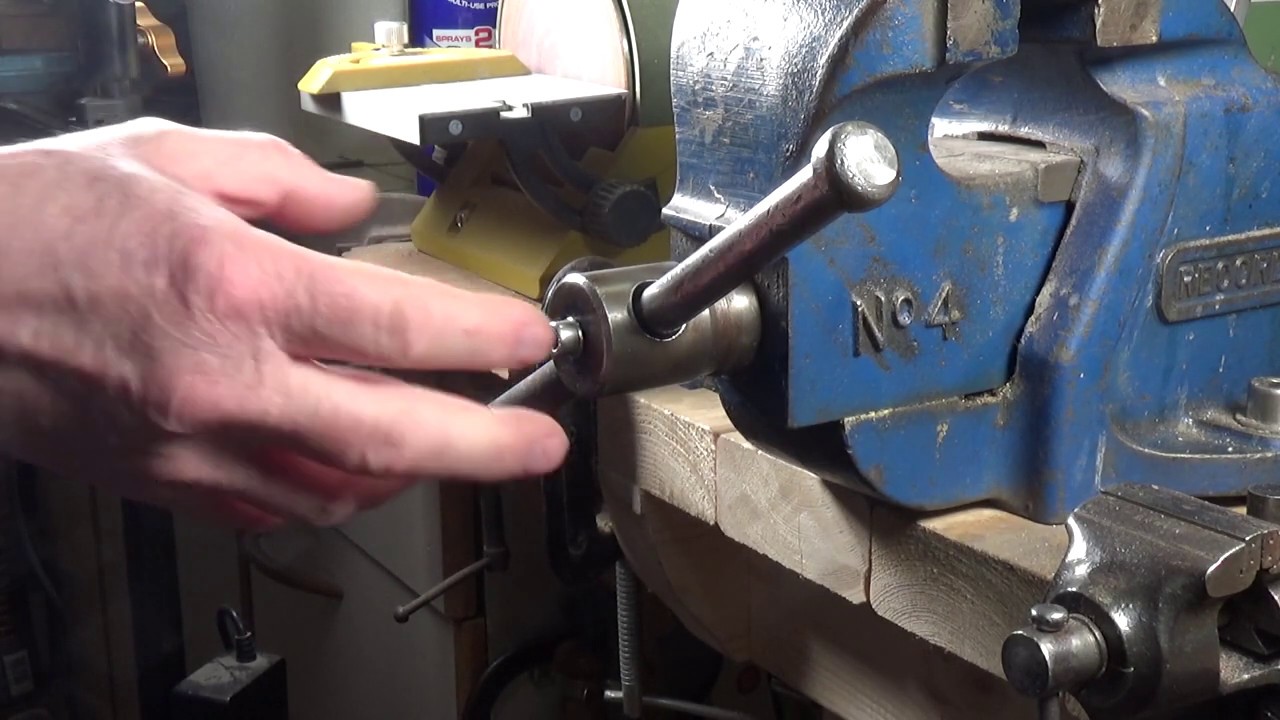Simple Bench Vice Mod - YouTube