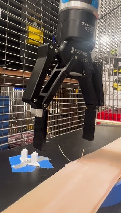 Suture Robot Demo - YouTube