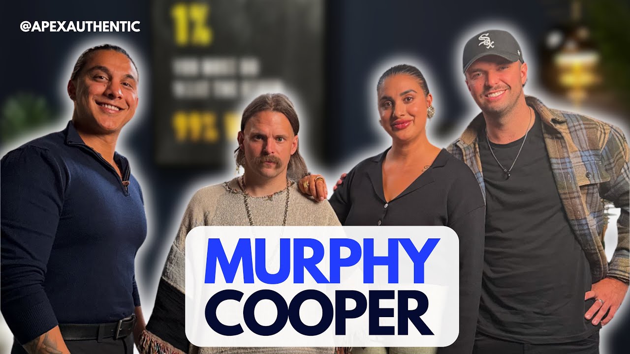 Rejoignez Murphy Cooper dans son parcours vers la gloire et son style ...