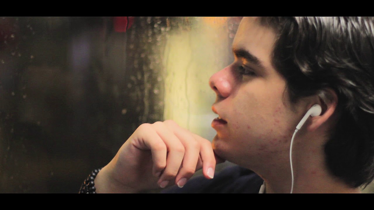 Omar R - City Lights (Official Music Video) - YouTube