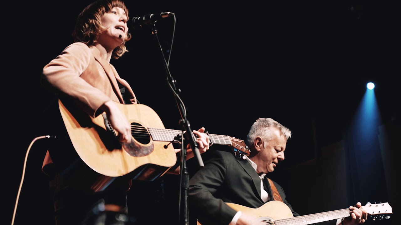 White Freight Liner Blues (Live) | Collaborations | Tommy Emmanuel ...