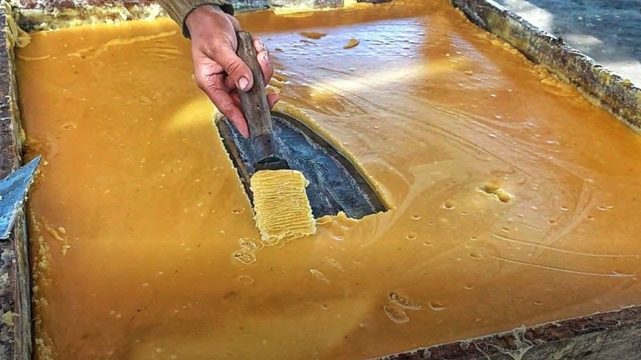 Traditional Jaggery Making | Jaggery Making Process From Sugar Cane ...