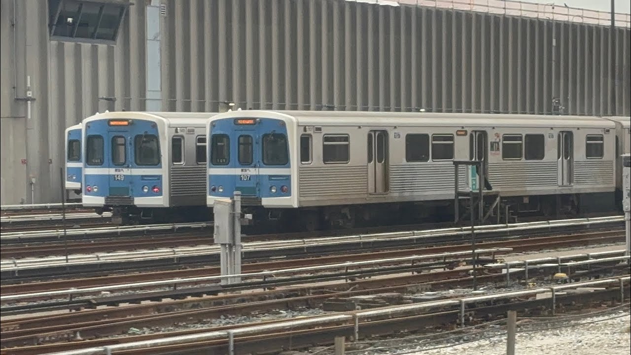 Baltimore: Budd UTV cars on the Metro SubwayLink - YouTube