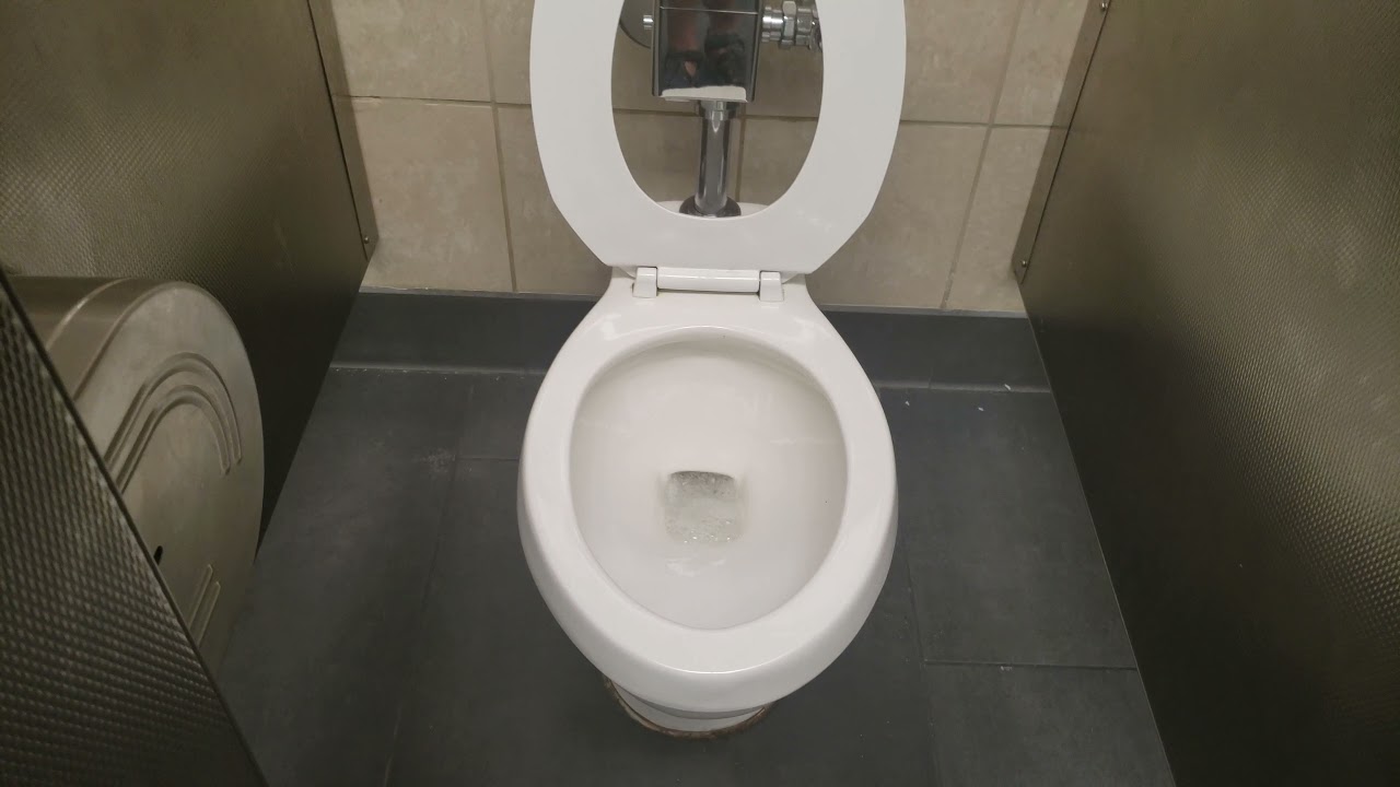 sams club restroom - YouTube