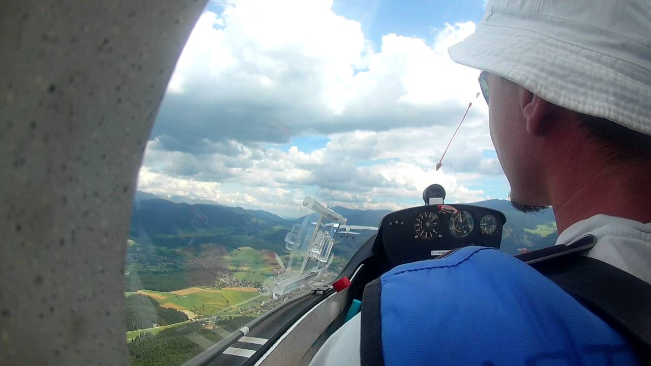 PW-6U Start in Mauterndorf F-Schlepp - YouTube