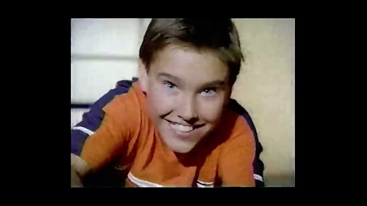 ABC Kids- Jolly Holiday Bash- Hannah Montana commercials part 1 ...