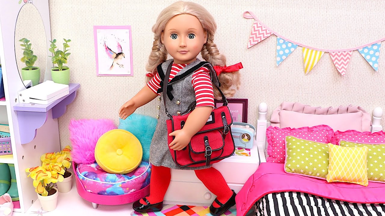 Doll prepares for school! Play Dolls morning routine - YouTube