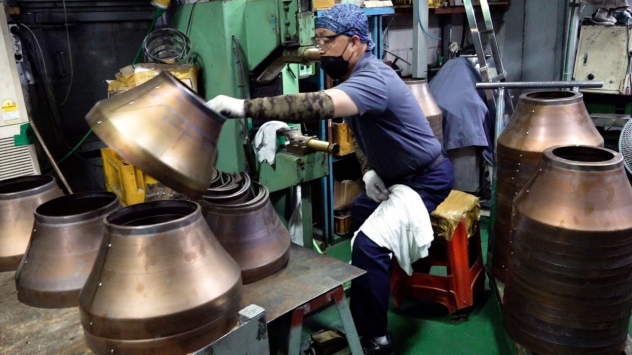 Korean street light factory. Amazing street lamp mass production ...