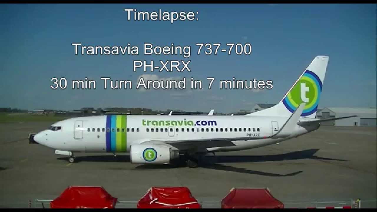Timelapse! Transavia Boeing 737-700 from arrival to departure at ...