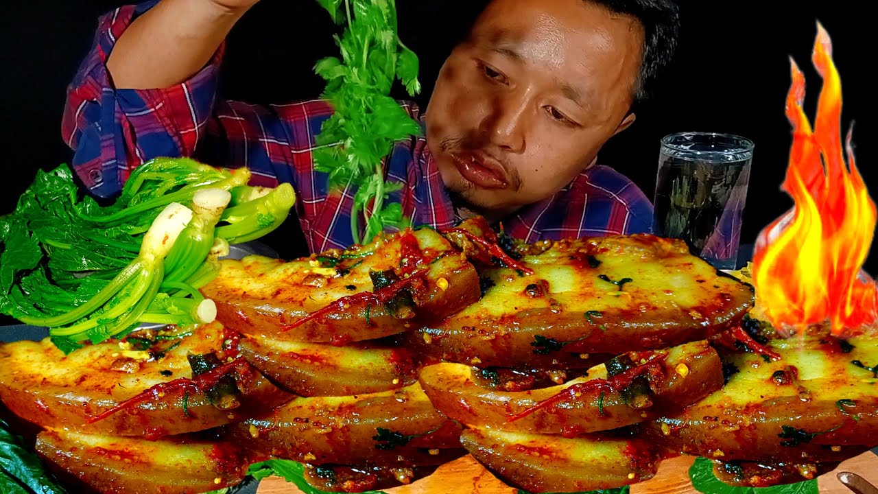 Recent Pork Eating Video || Spicy Oily Pork Meat Mukbang - YouTube