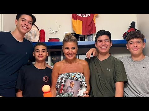 GÜLBEN ERGEN DOĞUM GÜNÜNÜ OĞULLARIYLA KUTLADI!