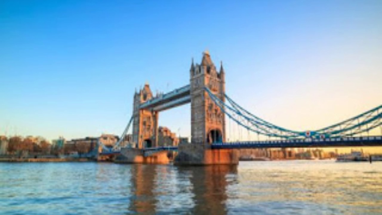 Jackie Scanlan - Travel Blogger & Foodie - YouTube