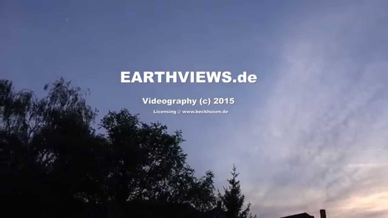 4k New Moon city backstreet time-lapse - YouTube