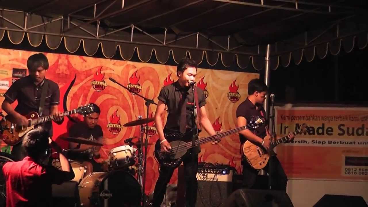 Live Band Bali @Festival Dupa 4/18 - YouTube