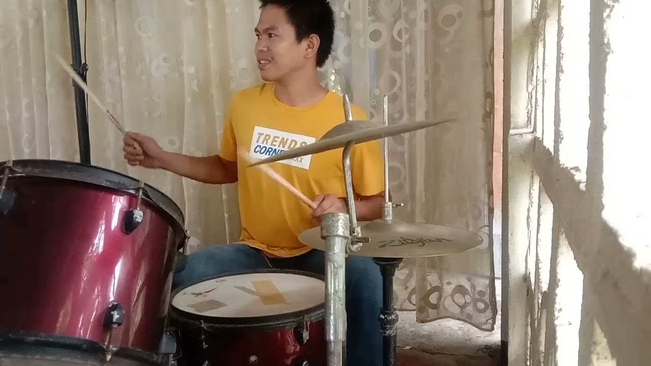 AGT JUDGES SHOCK by filipino rockstar performer. - YouTube