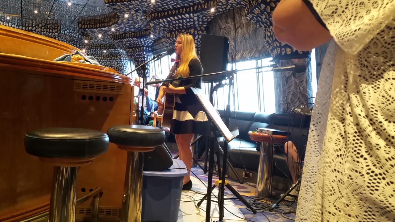 Danielle Carson - Amazing Grace - YouTube