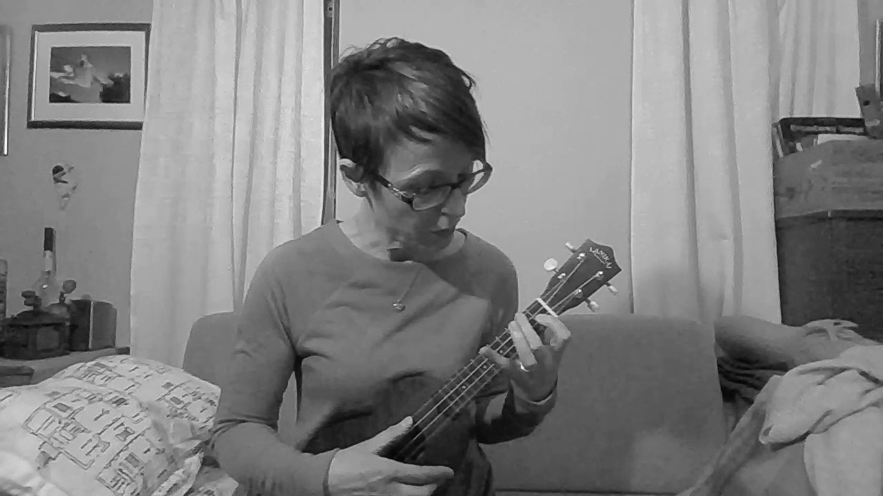 Ukulele 4 - YouTube